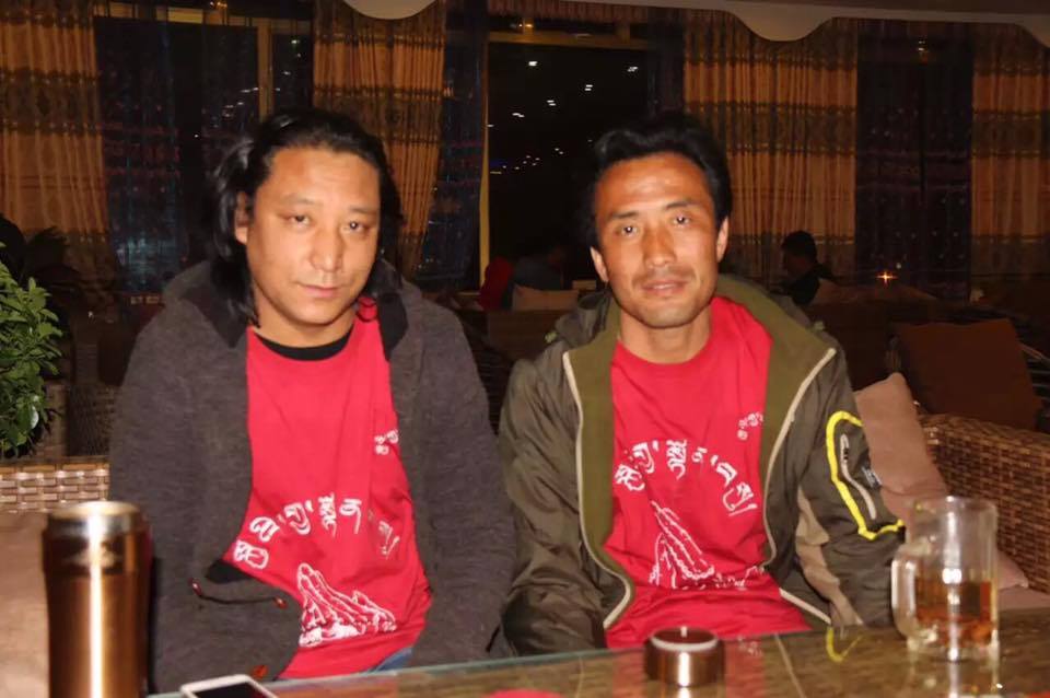 ཐེའུ་རང། དེ་རིང་། ངས་ཉི་མ་ལྷ་སའི་ཕྱོགས་སུ་ཕྱག་གསུམ་འཚལ་འདོད།